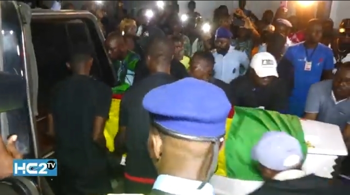 Bénin : Arrivée de la dépouille mortelle de l'artiste Willy Mignon à ...